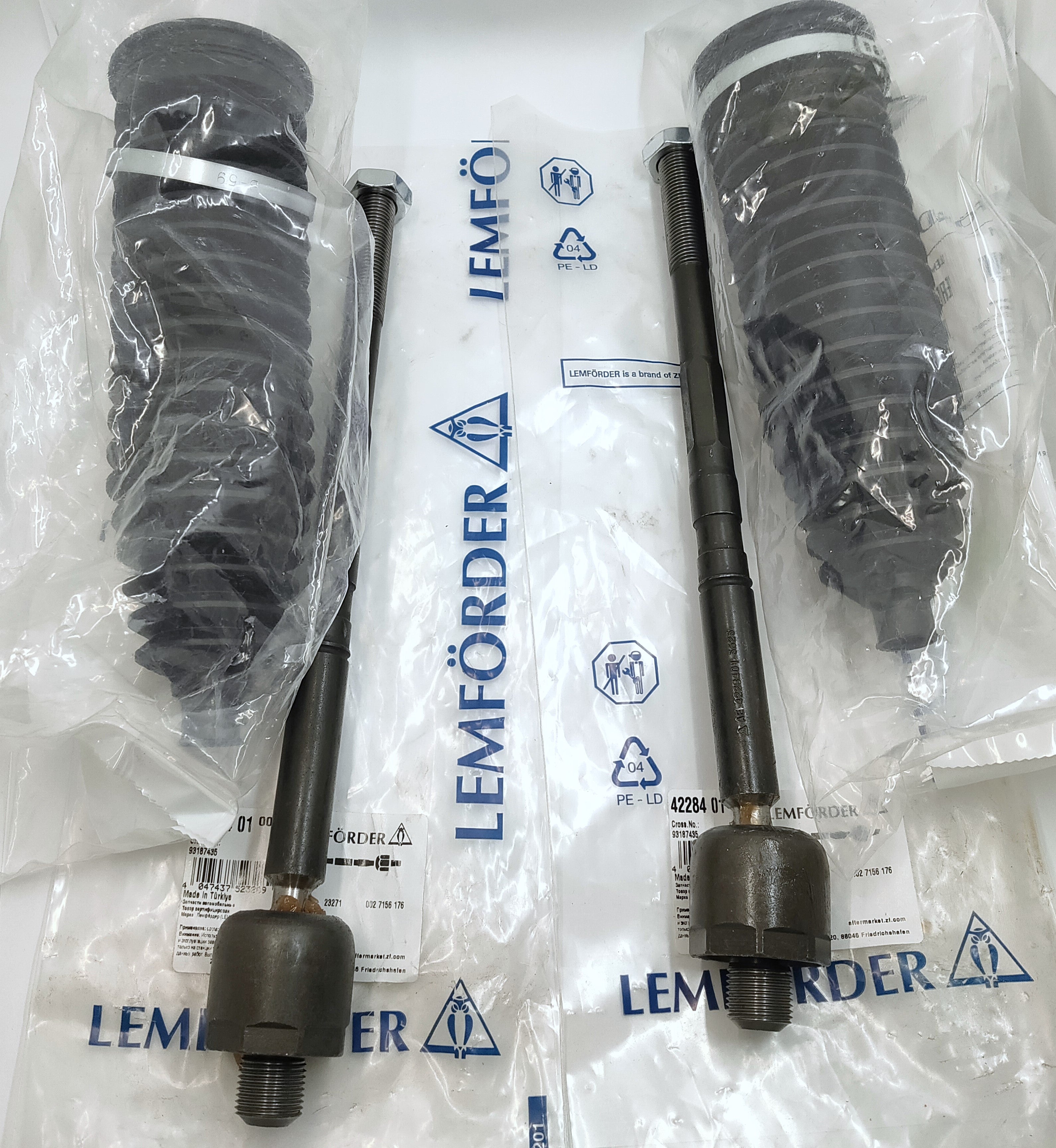 サーブ 9-3 FB284 ステアリングラック インナーロッド/アキシャルロッド/タイロッド ダストブーツ 2本セット【LEMFODER製 ...